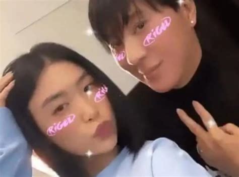 高以翔女友与男子合影表情俏皮 原是高以翔发型师新浪图片