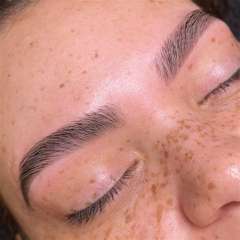 Classic Brows Behandelingen Beauty Frame