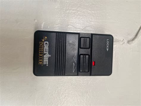 Genie Intellicode Garage Door Opener Wall Button Series Ii Control 31230a R0 Ebay