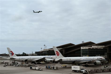 又出故障 東航一航班緊急備降浦東機場｜大紀元時報 香港｜獨立敢言的良心媒體