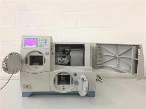 Vitek 2 Compact Lotus Biomedicals