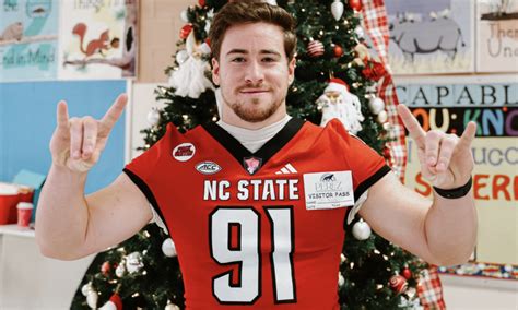 Nc States Joe Shimko Wins The Patrick Mannelly Award For Best Long