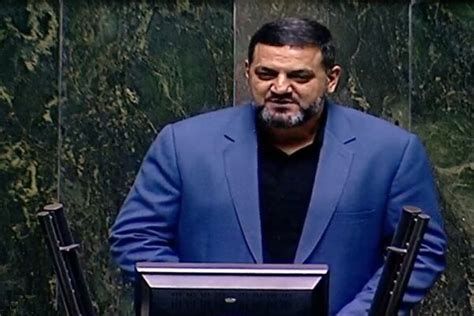 عظیمی‌راد منتظر خبرهای خوب ⁧لغو تاثیر قطعی معدل⁩ در ⁧کنکور⁩ باشید ایسنا