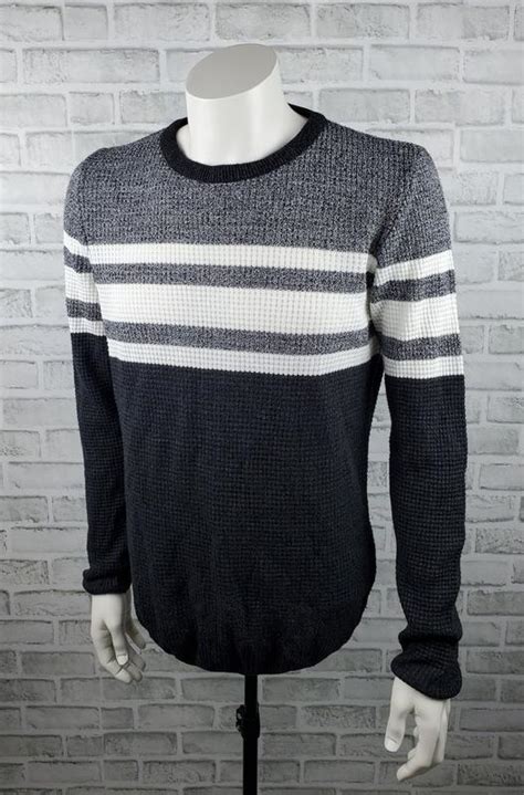 Мужской легенький вязаный свитер кофта M — цена 245 грн в каталоге Свитеры Купить мужские вещи