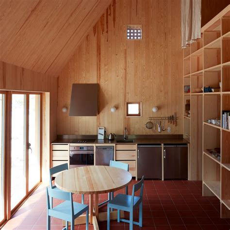 Ten Blank Buildings That Present A Windowless Face To The World