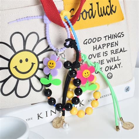 리드박스 Reedbox 패션 주얼리 플라워 데이지 구슬 스트링 스트랩 키링 에코백 열쇠고리 가방참장식