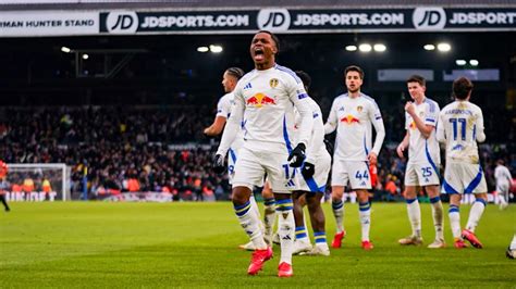 Report Leeds United 3 0 Sheffield Wednesday Leeds United