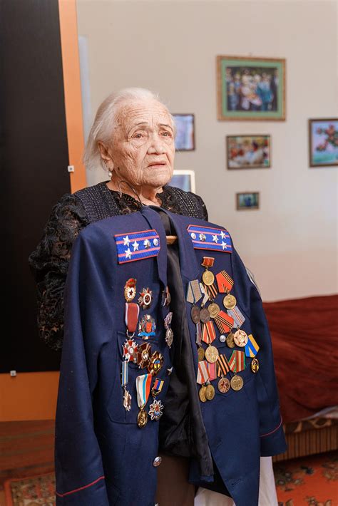 У Вінниці 100 літню ювілярку Ольгу Твердохлєбову привітали з Днем