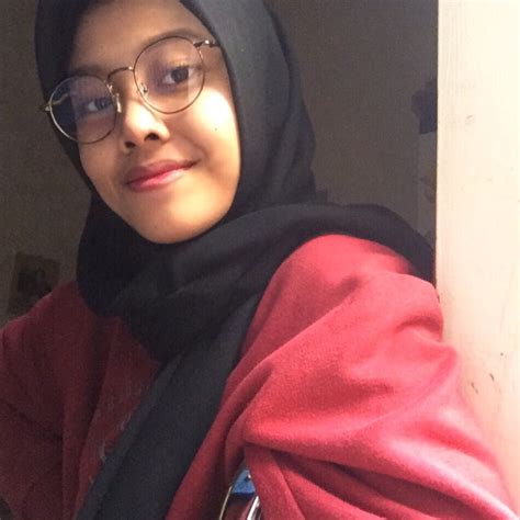 About Kayla M Medium