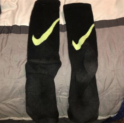 Nicenikebro Shows Off His Black Nike Crew Socks And Nike Airmax Tn