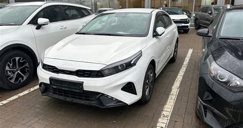 В спецЦОНах Казахстана теперь можно оформить авто без очереди — новости на сайте Ак Жайык