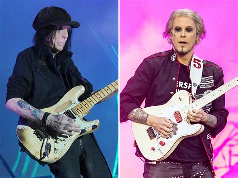Can Mick Mars Still Walk