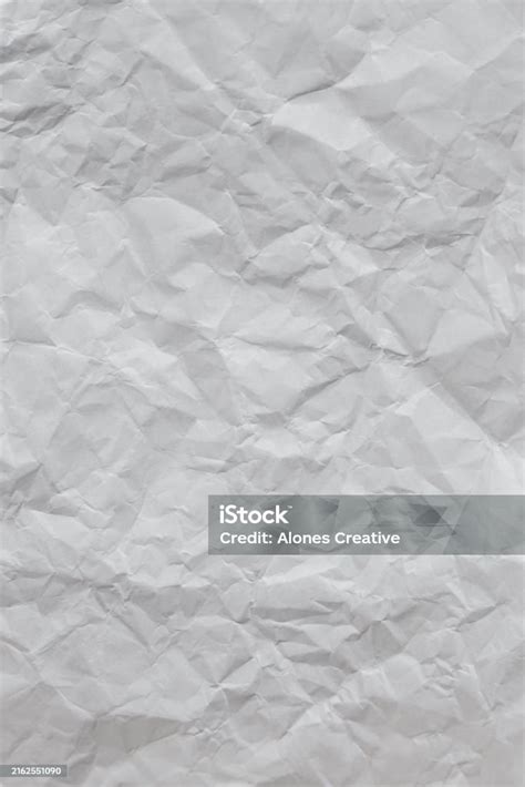 하얗게 구겨진 종이 창의적인 아이디어 디자인 및 텍스트를 위한 여유 공간 0명에 대한 스톡 사진 및 기타 이미지 0명 거친 건축물 Istock