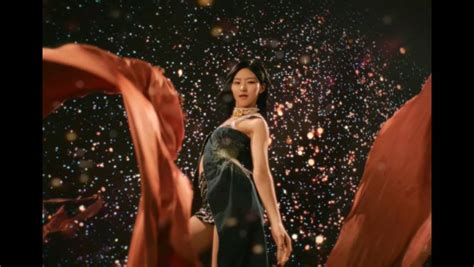 브리트니 느낌나는 Y2k 컨셉으로 제대로 말아주는 여돌  인스티즈 Instiz 이슈 카테고리