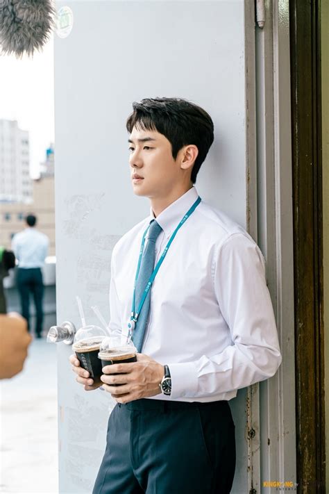 ‘사랑의 이해 유연석 오피스룩도 매력 있네 [tv핫스팟]