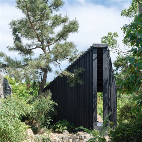 Lin Architecture Creates Concrete Pavilion As Lighthouse For Farmers