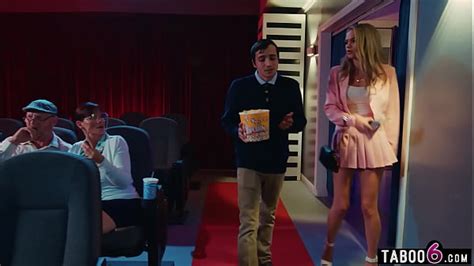 Movie Theatre Videos Xvideos Com