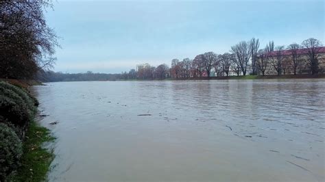 Оперативна інформація про водогосподарську обстановку та гідрологічний режим на річках