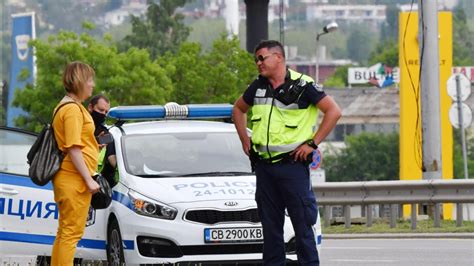 Моторист е със счупена ключица след гонка с полицията Криминално Новини Бг