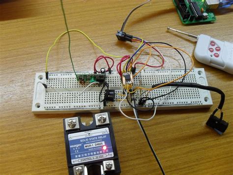 Rf Switching Module Can Learn New Remotes Hackaday
