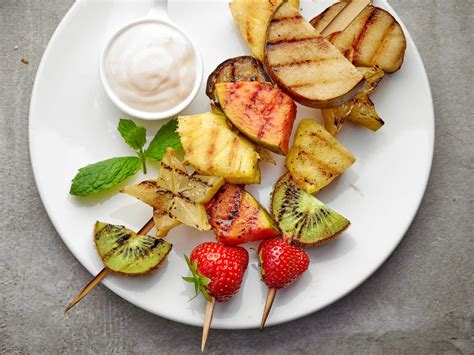 Grilled Fruit Kabobs Tips For Grilling Fruit The Produce Moms