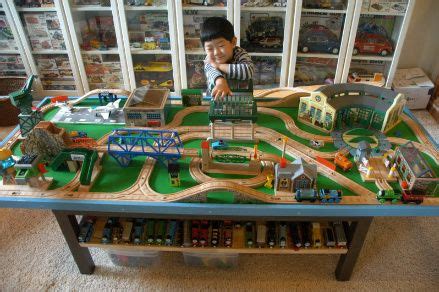 10 Thomas Train Track Layouts Ideas Train Table Train Thomas The Train