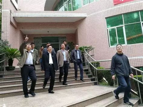 武夷山一中校长 武夷山 大山谷图库