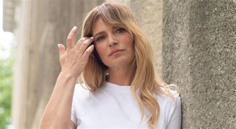 Antonija Blaće Pozirala U Mini Suknji Nakon što Je Izgubila 12 Kilograma