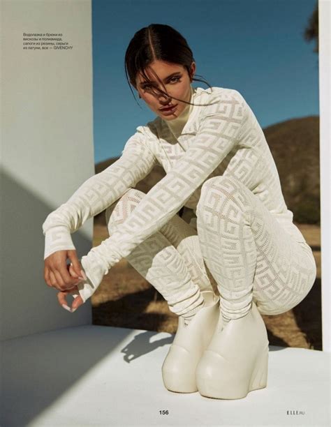 Kylie Jenner S Sexy Look In Elle Photos The Fappening