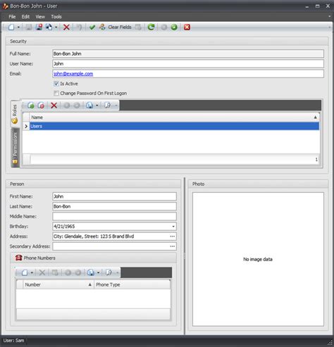How To Display A Custom Detail View Along With The List View When The Split Layout Is Activated
