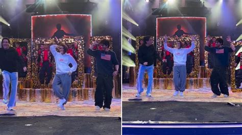 Watch Shah Rukh Khan Dances To Dil Toh Paagal Hais Le Gayi After