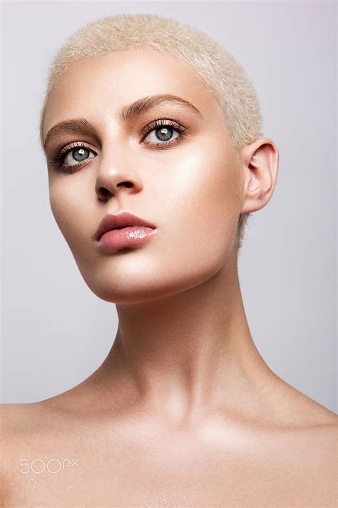 What S Hot In Makeup Mugeek Vidalondon