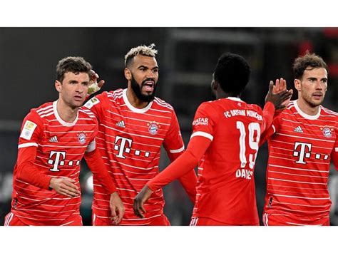 الدوري الألماني بايرن ميونخ يفوز على فرايبورج بثلاثية نظيفة