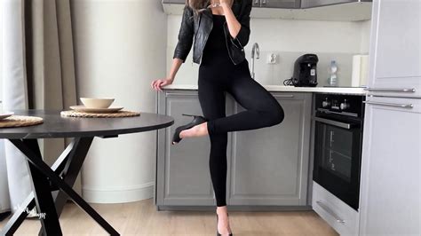 First Experience With A Call Girl Took Off The Condom And Cum Inside