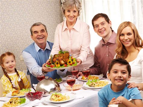 Семья за обеденным столом 35 фото фото картинки и рисунки
