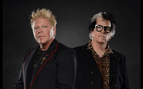 Dexter Holland Reveals The Offspring Are On A Roll And Their New