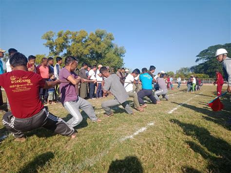 စလင်းမြို့နယ် ပြည်သူ့အားကစားကွင်း၌ ဌာနဆိုင်ရာဝန်ထမ်းစုပေါင်း ၇၆ နှစ်မြောက် လွတ်လပ်ရေးနေ့အထိမ