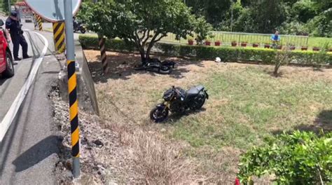 重機車聚1死2傷！ 女騎士自撞電桿 2男追撞摔落果園社會 壹新聞