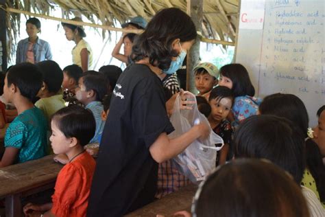 ယင်းမာပင် ဆားလင်းကြီး ရွာပေါင်းစုံသပိတ်ကော်မတီဝင်များ Cdm ကျန်းမာရေးဝန