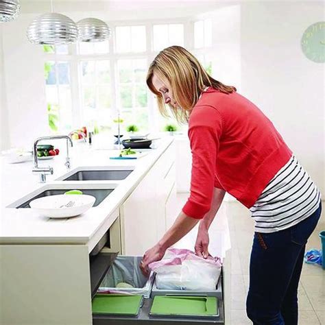 The Science Behind Effective Odor Elimination In