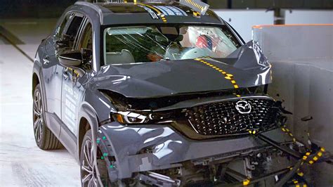 2023 Mazda Cx 50 Crash Test Дали Suv моделот на Mazda е безбеден ВИДЕО