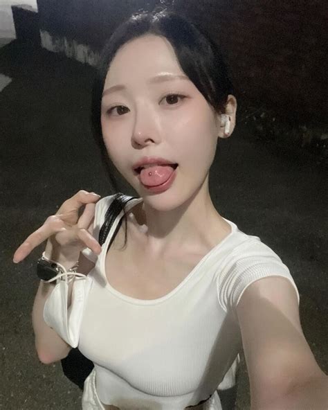 호불호 갈리는 피어싱 처자 후방주의 꾸르