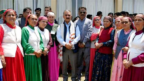 ₹153 Cr Released To Clear All Apple Growers Liabilities Himachal Cm