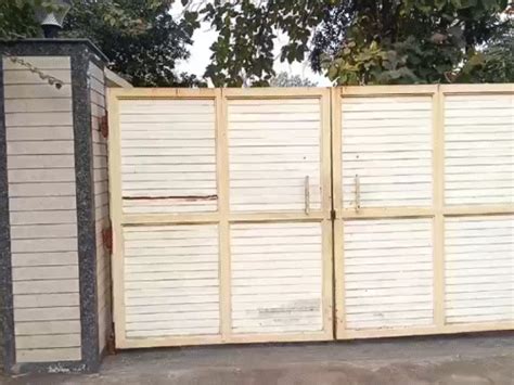 Ed Raids In Dhanbad Searches At Manoj Agarwals Hideouts