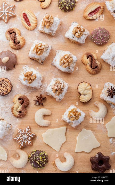 Board Wood Cake Pie Cakes Nut Wooden Assortment Cinamon