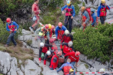 Injured Explorer Johann Westhauser Rescued From Germanys Deepest Cave
