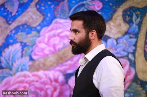 دلم تنگه ساعتم با ساعت حرم امام رضا هماهنگه حسین طاهری کآشوب