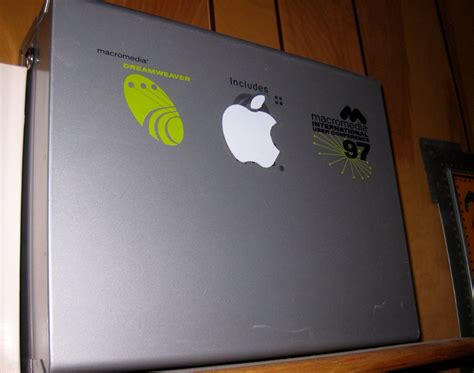 무료 이미지 휴대용 퍼스널 컴퓨터 과학 기술 간단한 기계 장치 멀티미디어 개인용 컴퓨터 컴퓨터 모니터 전자 기기 컴퓨터 하드웨어 디스플레이 장치