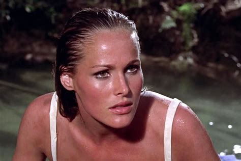 Ursula Andress Porn Pictures Xxx Photos Sex Images Pictoa