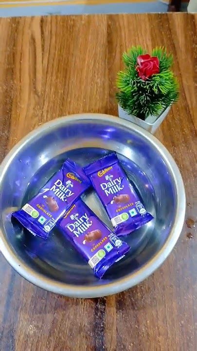 Dairy Milk Ice Cream 🍨 Tasty And 😋 Yummy Dairy Milk Ice Cream 💥 Recipe